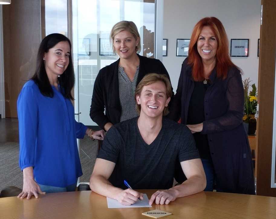 Cooper Alan Signs with SESAC, Fabulicious Music and AvaRu Productions