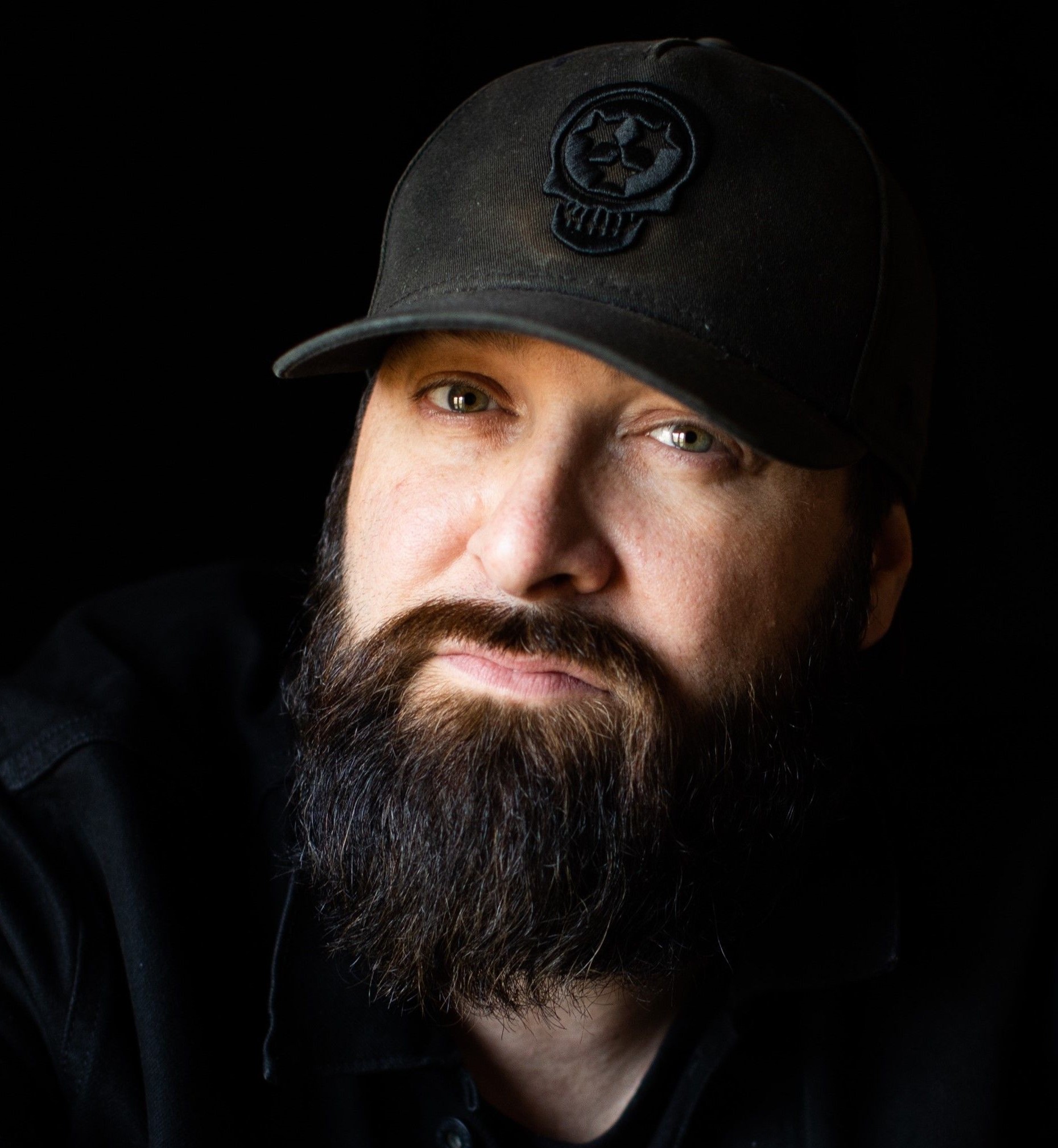 Warner Chappell Music And The Warren Brothers Sign Jet Harvey To ...
